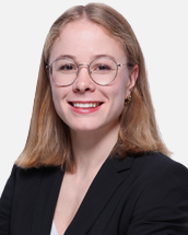 Alisa Tannert | People | Baker McKenzie