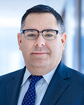 Peter P. Tomczak | People | Baker McKenzie