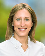 Emilie Fary | People | Baker McKenzie