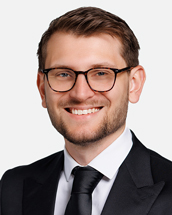 Anton Rizor | People | Baker McKenzie