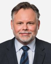 Edward Totino | People | Baker McKenzie